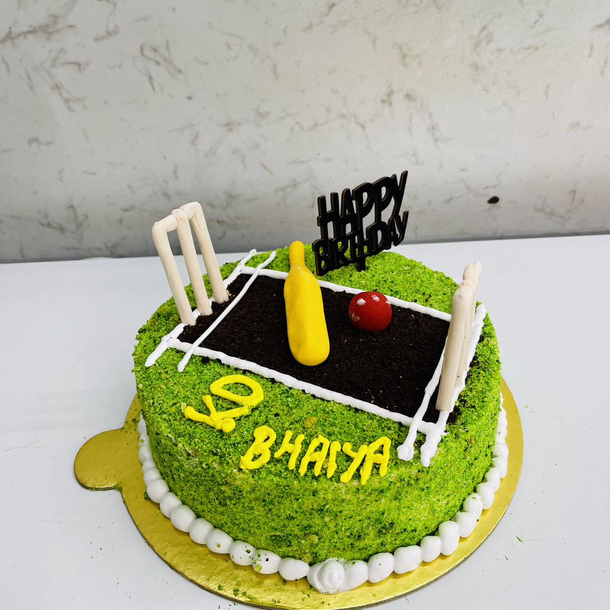 Cricket Hight Pitch Cake – Bento Cakes Noida