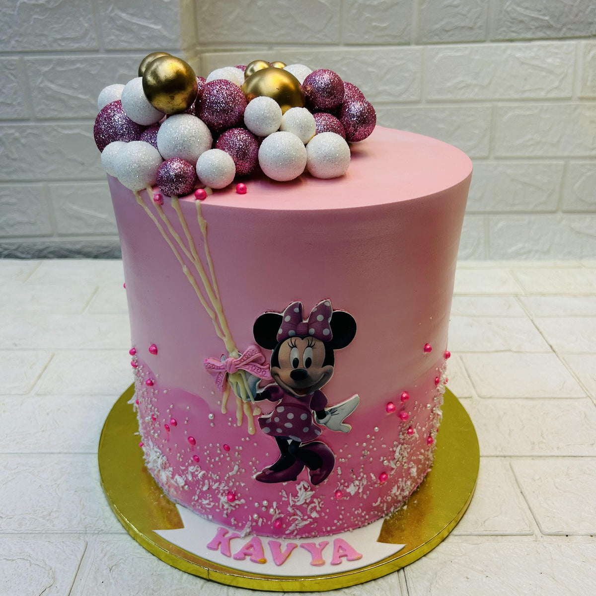 Minnie Mouse Balloon Cake – Bento Cakes Noida