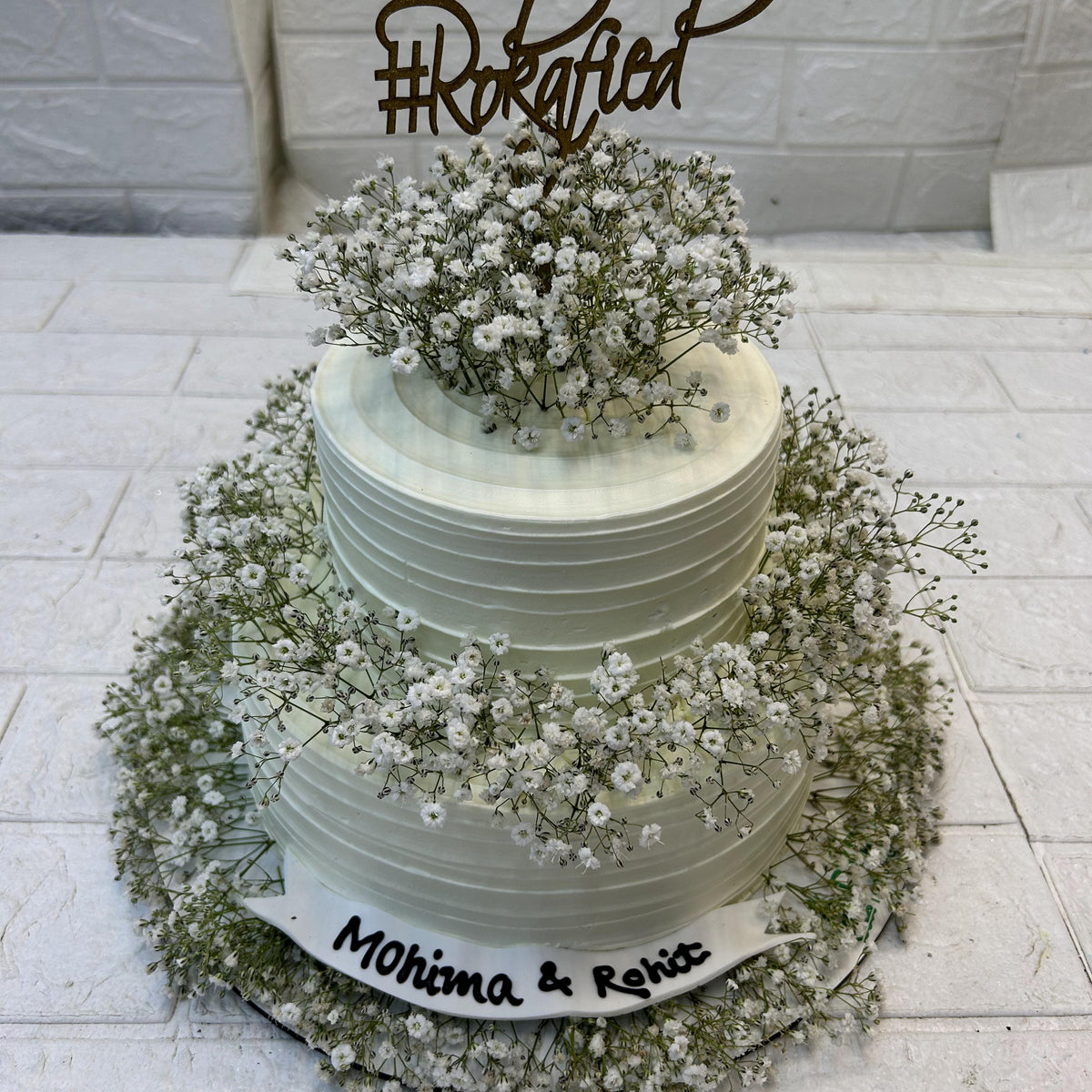Classic Wedding Cake – Bento Cakes Noida
