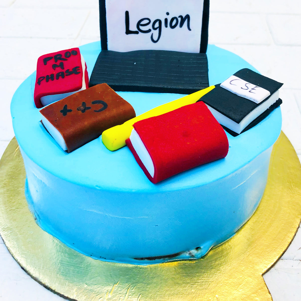 Computer Engineer Theme Cake – Bento Cakes Noida