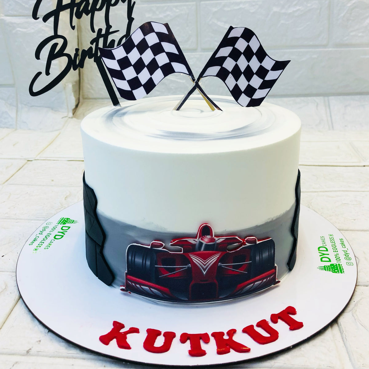 F1 Racing Car Theme Cake – Bento Cakes Noida
