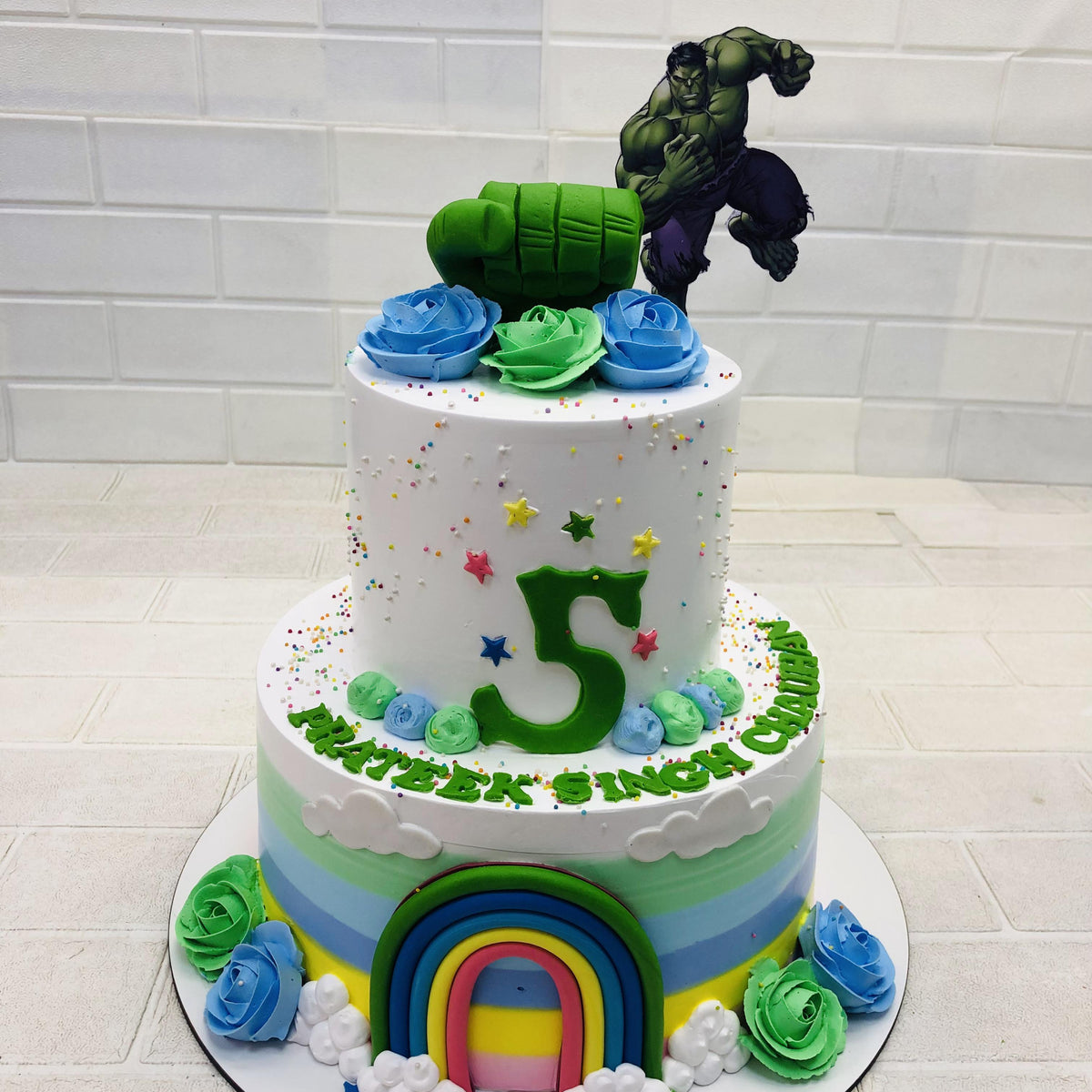 Round Shaped Theme Cake – Bento Cakes Noida