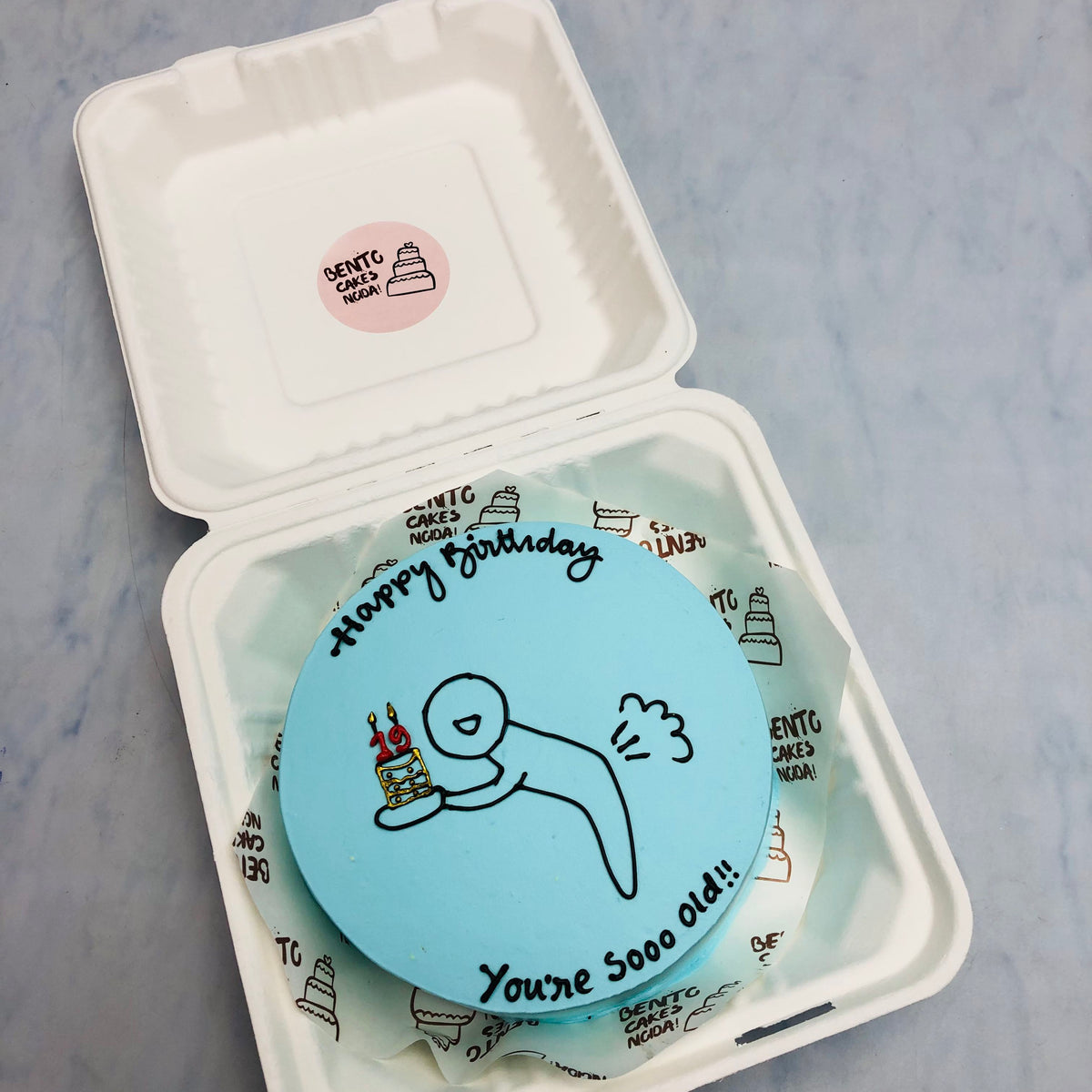 Fart Cake Whyyyyy Do Cakes Be Acting Up. #cakes #cakedecorating