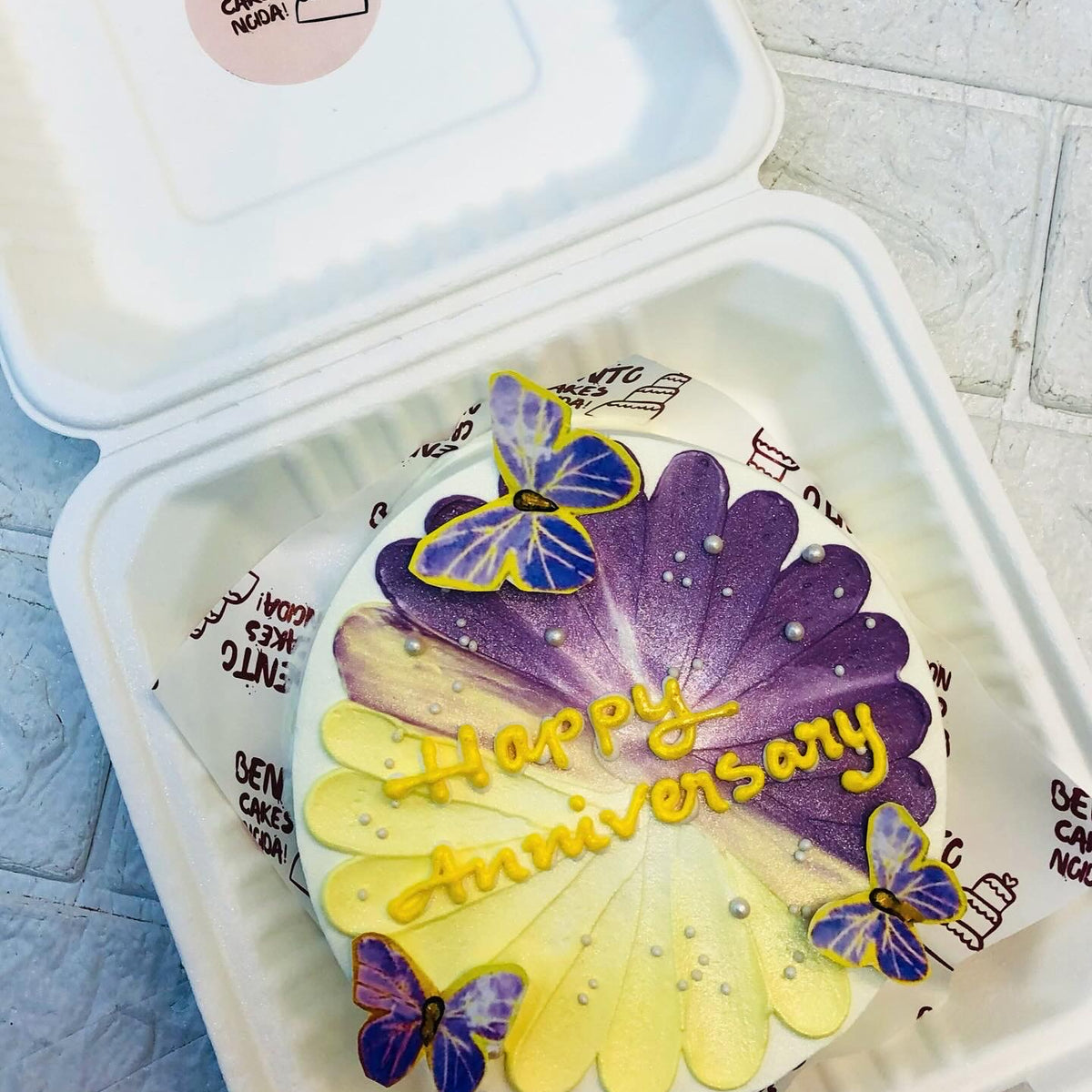 Floral Theme Anniversary Bento Cake – Bento Cakes Noida