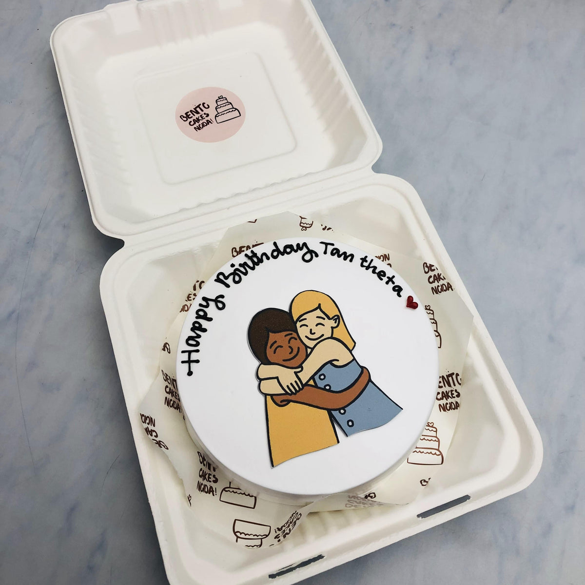 Hugging Friends Theme White Bento Cake – Bento Cakes Noida